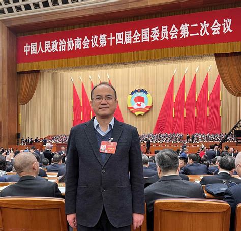 两会好声音丨全国政协委员曾勇：建议动态调整国家奖学金奖励名额标准四川在线