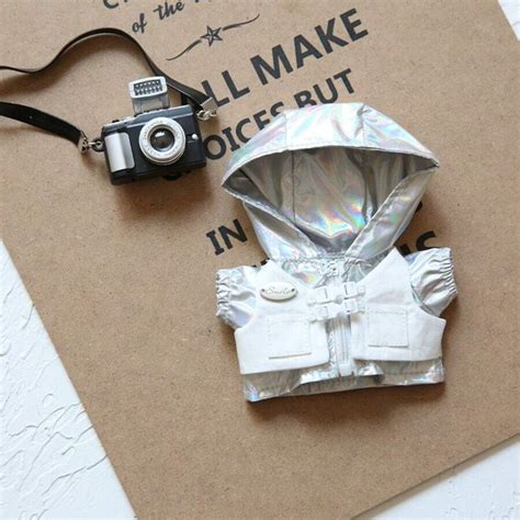 17cm Labubu Doll Clothes Labobo Generation 2 Sitting Party Doll Outfit Silver 2 In 1