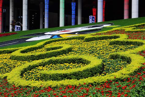 Шанхай се подготвя за 7 ото Международно изложение за внос в Китай