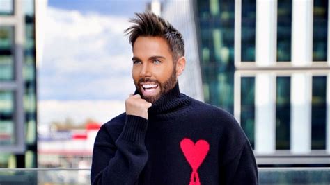 Marko Grubnić Budite Vesele Pozitivne Hrabre I Nosite Pidžame U Dnevnim Kombinacijama