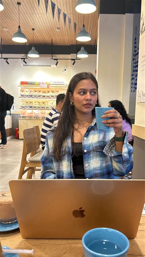 How To Grow Your Content With Linkedin Live Sakshi Jain Posted On The Topic Linkedin