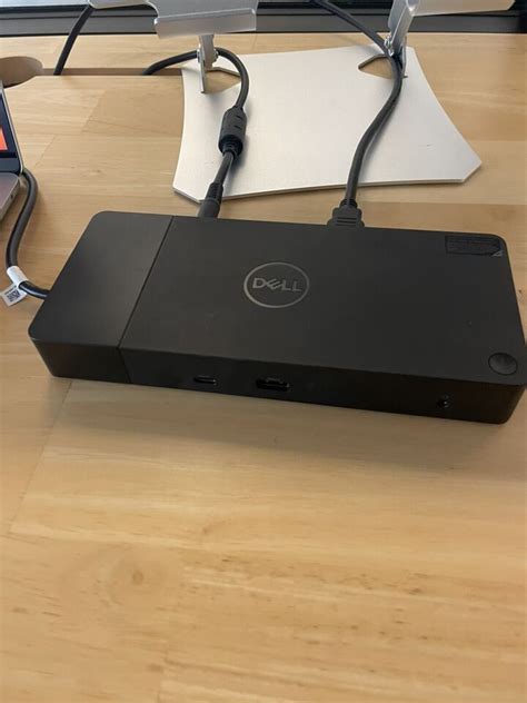 DELL K20A001 - WD19TB Thunderbolt Docking Station With 180W AC Adapter ...