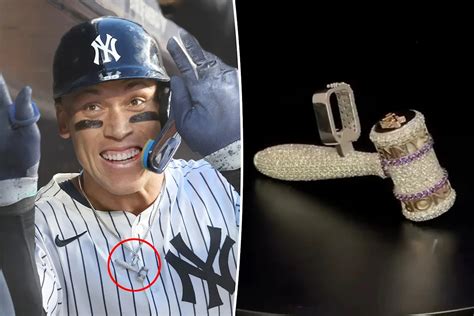 Aaron Judges 20k Diamond Gavel Necklace Was Ted To Him By A Teammate — And It Has Hidden