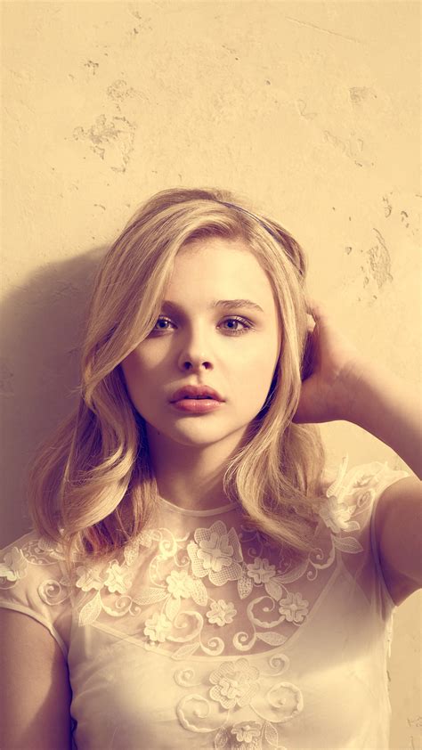 Hd Chloe Moretz Cute Sexy Actress Celebrity Papers Co