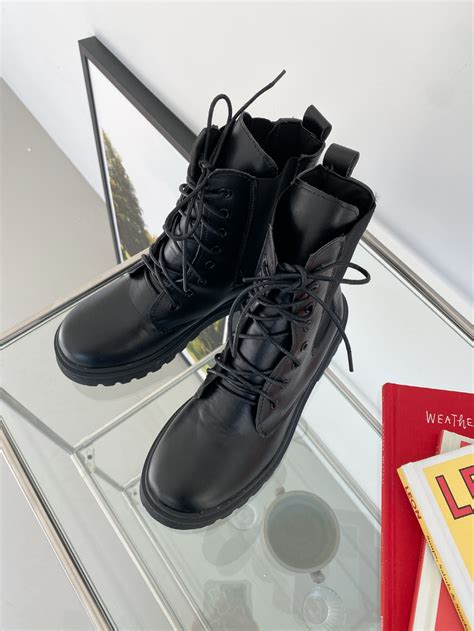 Dbb228 워커 밴딩 여성 부츠 키높이 신발 명품 미들 하이탑 통굽 이쁜 굽높은 가죽 발편한 캐주얼 키작녀 가보시 끈있는 패션 20대 청바지에어울리는 볼넓은 에이블리