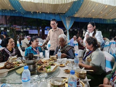 ប្រជាពលរដ្ឋប្រមាណជាង២០០នាក់បន្ថែមទៀតបានធ្វើជាសាក្សីនិងបានយល់ច្បាស់ពីកិច្ចការពារបូរណភាពទឹកដីរបស់រ