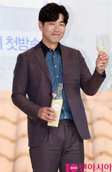 지붕 위의 막걸리 이종혁 김연아 초대해서 막걸리 대접하고 싶어 텐아시아