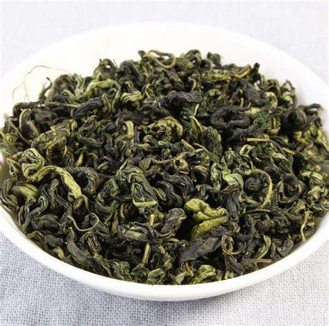 养胃护胃，多吃4种碱性食物，对胃好，越吃越年轻