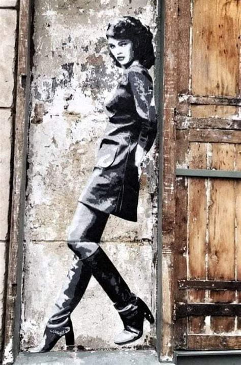 Banksy S Identity Revealed By Scientists Using Technique That Could