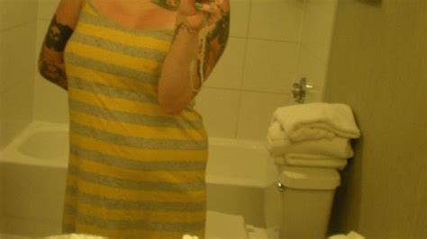 Jeselyn Online And Bella Vendetta Clown Face Creampie Part I Bella Vendetta S Kink Shoppe