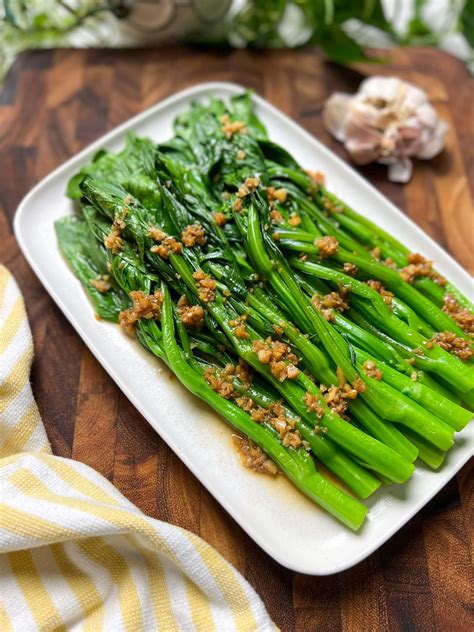 Yu Choy With Garlic Sauce Smelly Lunchbox
