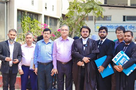 Al আলহামদুলিল্লাহ। ডুয়েটের সাবেক ১জন ভিসি ১ প্রো ভিসি ও সাবেক ২জন রেজিস্ট্রার এবং বর্তমান