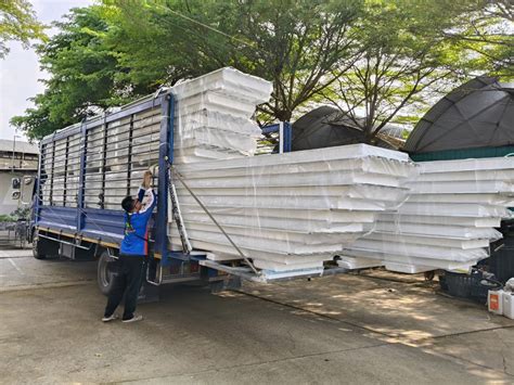 ขอบพระคุณ คุณชาญ จ อยุธยา มากๆค่ะ เลือกใช้แผ่นหลังคาแซนวิชพาแนล Eps Foam 4 นิ้ว สีขาว Asian