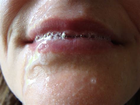Closeup Cum Lips Porn Pic Closeup Cum Lips Porn Pic