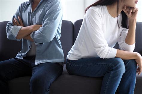 離婚沒那麼悲情！主播高毓璘斬7年婚，親揭「關鍵4字」：與其當假面夫妻，各退一步更快樂