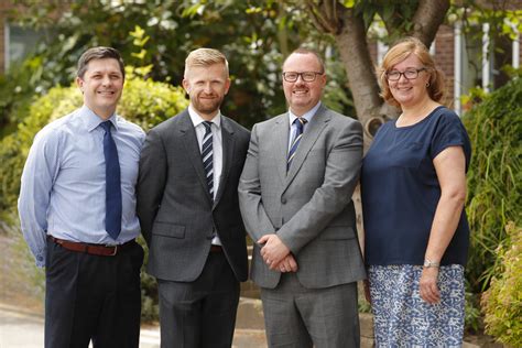 School Gallery Lampton School