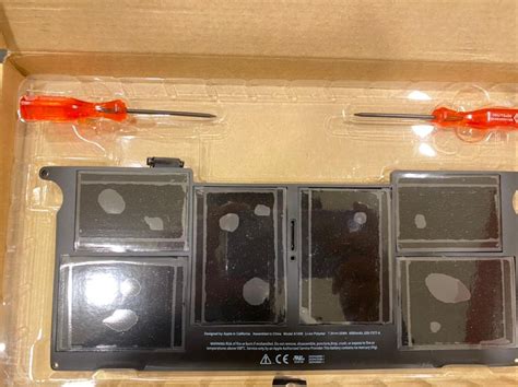 Apple A1406, Battery Type: Lithium-Polymer, Capacity: 7.3v / 35wh / 39 ...