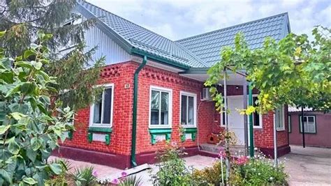 Домик с ремонтом на просторном участке с садом в 12 км от города Смотреть онлайн в поиске