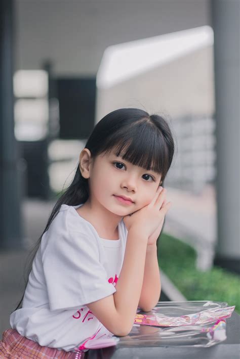 Bé gái xinh đẹp Tuyệt phẩm ảnh chụp cực ngầu Classic Shop Phòng Tranh Cá Cảnh Phước Sang