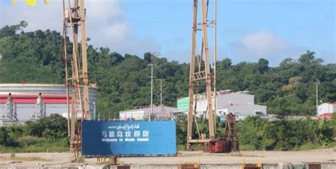 ကျောက်ဖြူ မဒေးကျွန်းရဲစခန်း လက်နက်တိုက်ဖောက်ယူခံရပြီးနောက် စခန်းတွင် ကျန်ခဲ့သည့် ရဲတပ်ဖွဲ့ဝင်မ