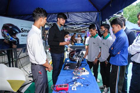 Islington College Futurama