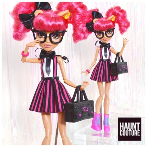 Haunt Couture: Photo
