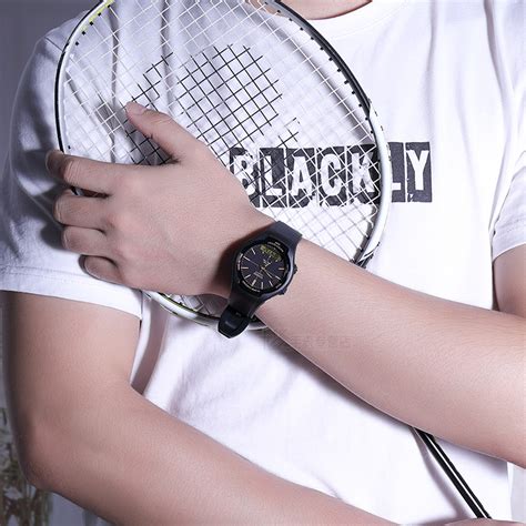 Casio卡西欧手表男学生运动潮流电子表经典女表儿童小黑表aw 90h 虎窝淘