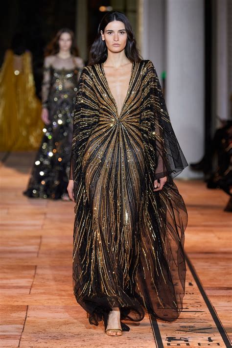 Fashion Zuhair Murad Pays Homage To Ancient Egypt Through His Spring