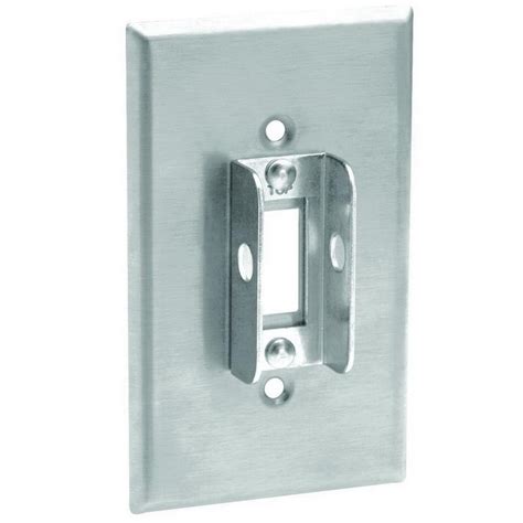 Leviton 84001 Lok 1 Gang Toggle Switch Lockout Wallplate With Tamper Resistant Screws And