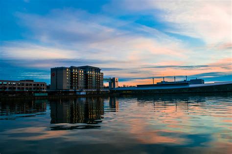 Lake Erie Pictures Download Free Images On Unsplash