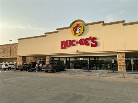 New Buc Ees In Texas Is Largest In The Country