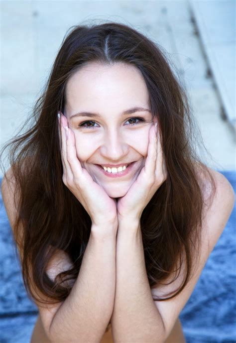 Cute Nude Pics Page 16 Erotic Beauties