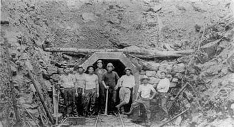 History Waiahole Ditch