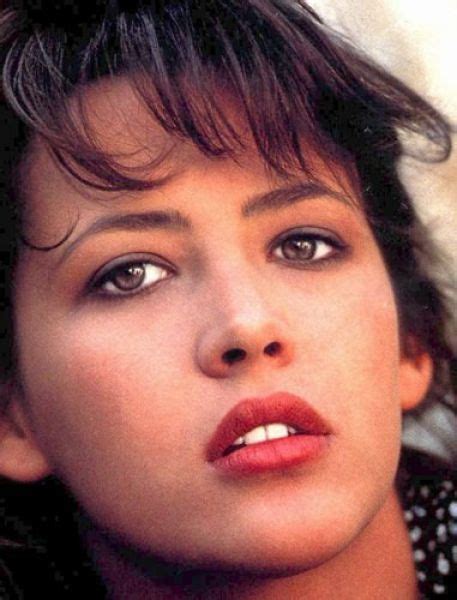 30 Of The Most Beautiful And Famous French Actresses 30 Pics