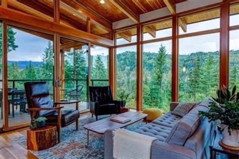16 Stunning Treehouses And Cabins In Washington You Need To Book