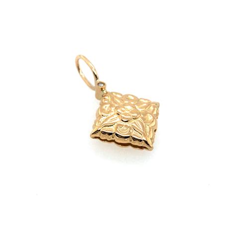 Gold Pendant With Diamonds By Matthieu Cheminée L A Pai Gallery