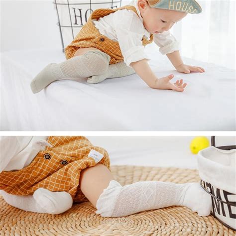 여름 어린이 양말 메쉬 통기성 얇은 면화 모기 방지 아기 양말 뼈없는 아기 무릎 높이 긴 스포츠 및 액세서리