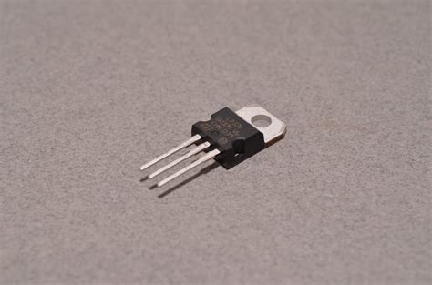 Voltage Regulator 33v Bc Robotics Voltage Regulator 33v Bc Robotics