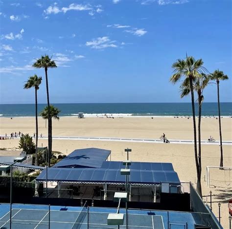 10 Best Beach Clubs Los Angeles La 2024 The Green Voyage