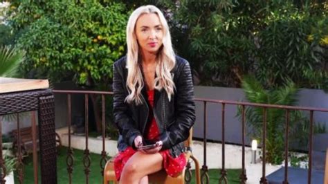 Birdy 25 Years Old Traveler And Explorer Netfapx