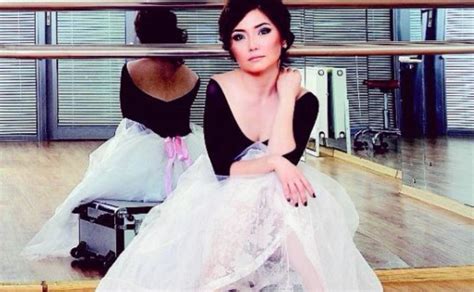 Монголын халуухан бүсгүйчүүдийн нэг Ч Ундралын “секси төрх”