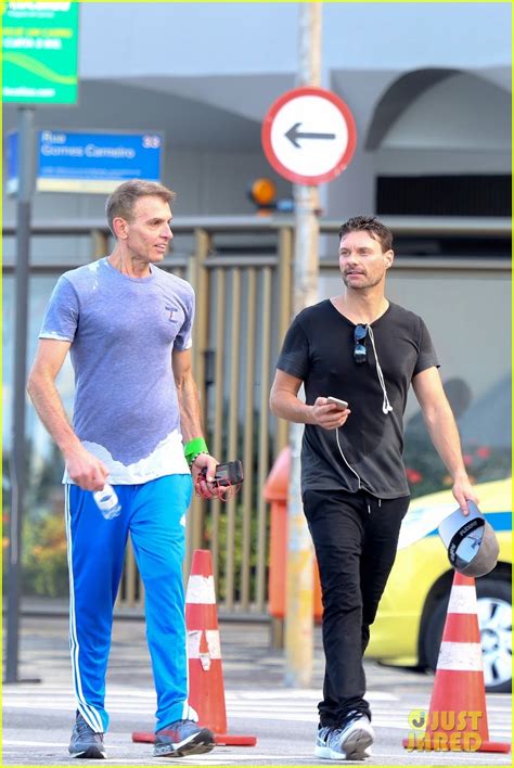 Ryan Seacrest Meets Up With Adriana Lima And Alessandra Ambrosio Before Rio Olympics 2016 Photo