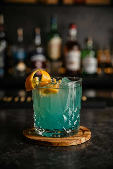 12 Quick And Easy Vodka Cocktails Howdykitchen
