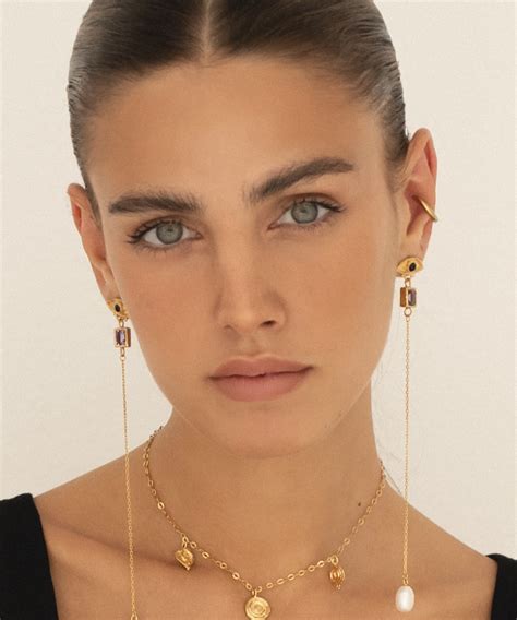 Beatriz Castaway Model Management