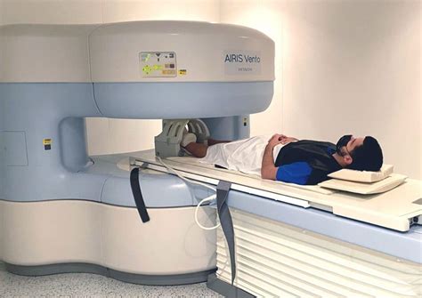 Clínica De Resonancia Magnética Abierta