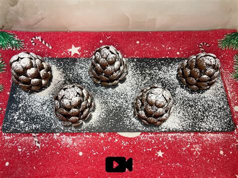 Χριστουγεννιάτικα Σοκολατένια Κουκουνάρια Χωρίς Ψήσιμο Γιώργος Γούλας Ζαχαροπλαστική