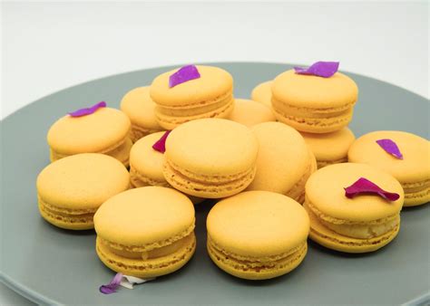2 Mac And Cheese Macaron