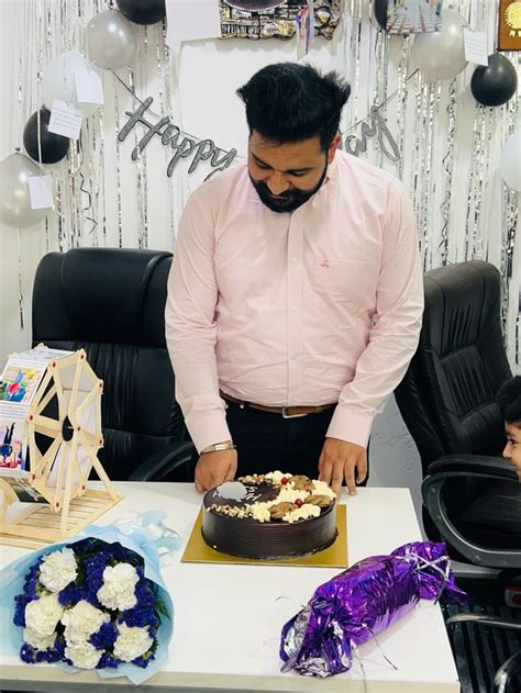 Hubprotech Pvt Ltd On Linkedin Bossbirthdaybash Itlife Techworld Birthdaycelebrations