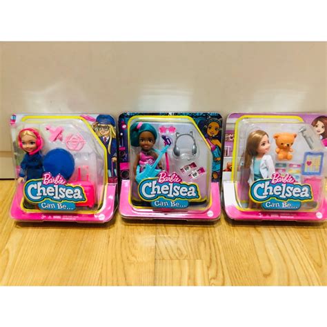 現貨MATTEL Barbie 芭比娃娃 夢托邦雀兒喜 Chelsea 小凱莉職場造型組合 醫生 歌手 明星 機師 蝦皮購物