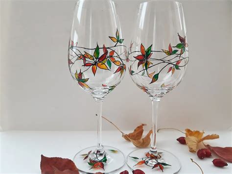Рисувани чаши за вино Есенни листенца